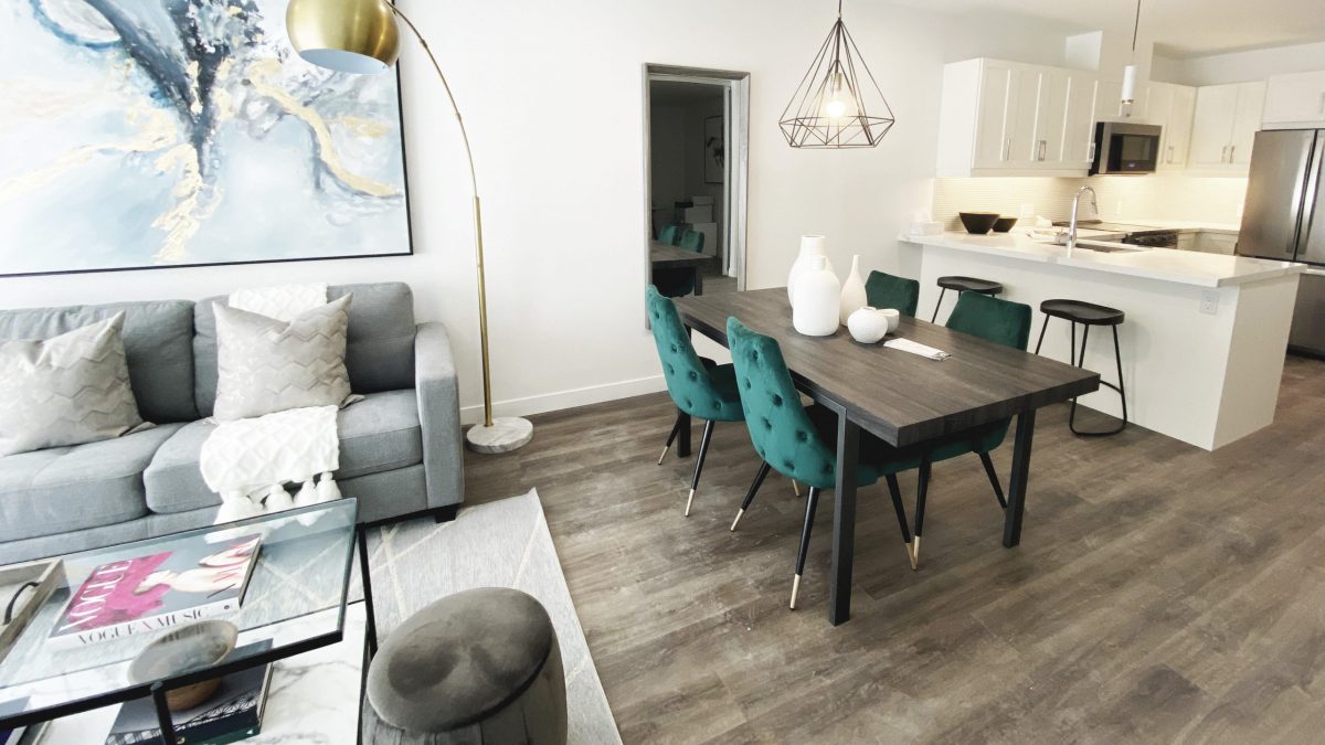 Small Living Room Layouts: 7 Interior Design Tips to Maximize Small Spaces